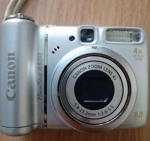 Цифровой фотоаппарат Canon zoom lens 4x