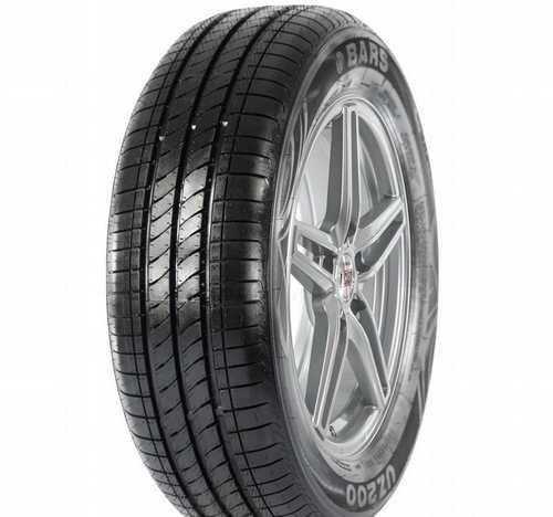 Bars UZ200 215/55 R17 94V