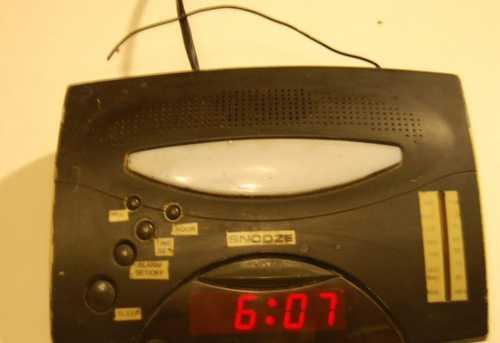 Часы электронные-будильник-радио Atlanta AT-32