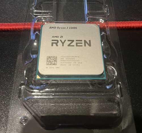 Процессор AMD Ryzen 3 2200G