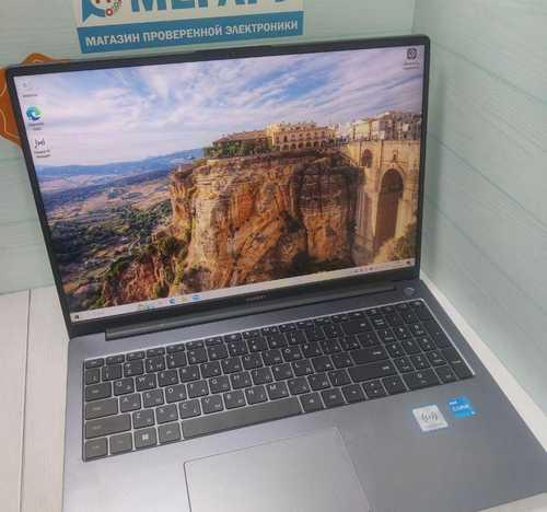 16" Ноутбук huawei MateBook D16 rlef-X S/N:000175