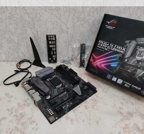 Asus Rog Strix Z370 в полном комплекте проверки лю