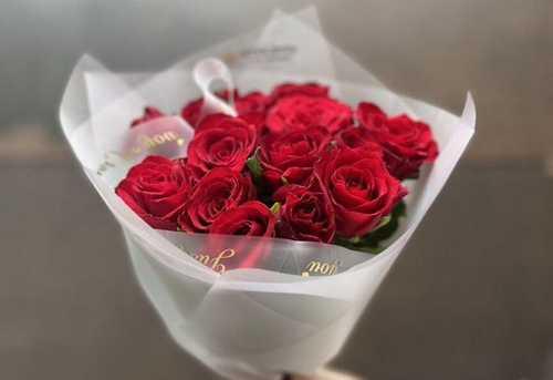 Букеты красных роз от 5 шт