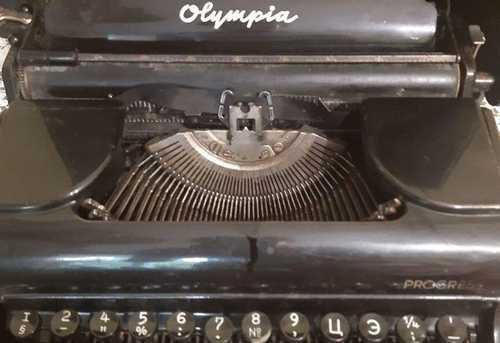 Печатная пишущая машинка Olympia Progress