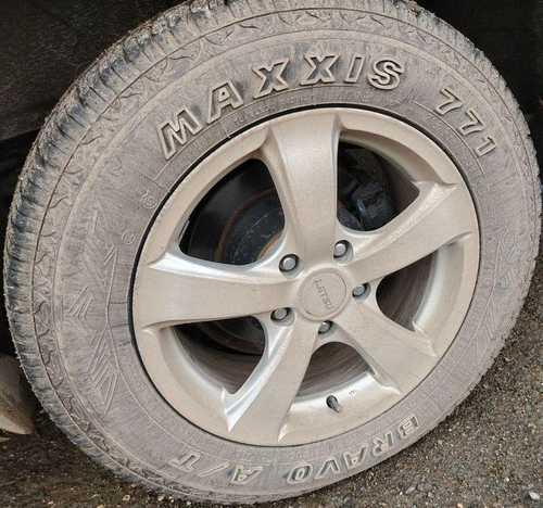 Maxxis Bravo AT-771 215/65 R16