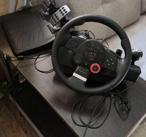 Игровой руль logitech driving force gt 900