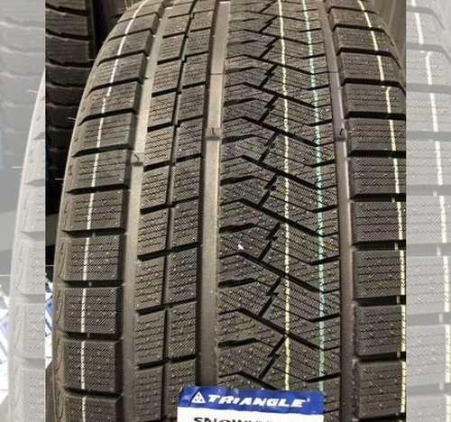 Triangle PL02 245/40 R19
