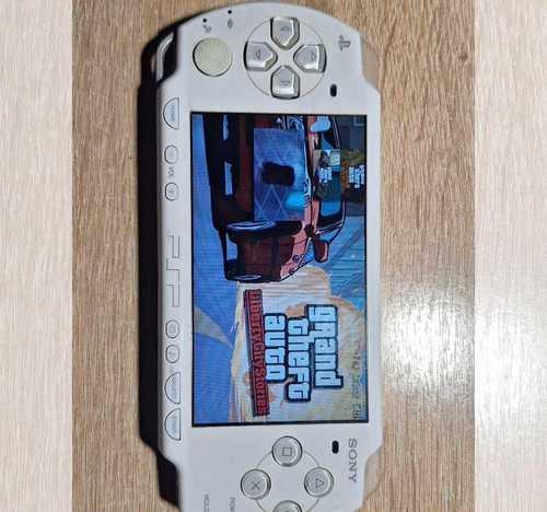 Sony PSP 2000 Slim White (Белая)