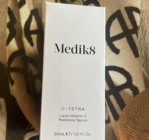 Medik8 Vitamin C-Tetra Serum