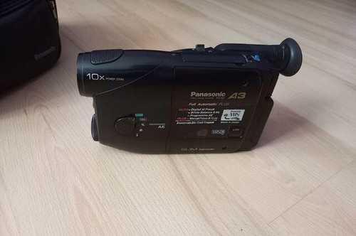 Видеокамера Panasonic a3 + сумка