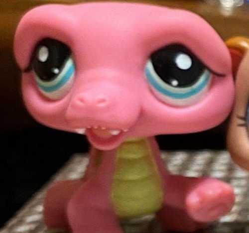 Littlest pet shop