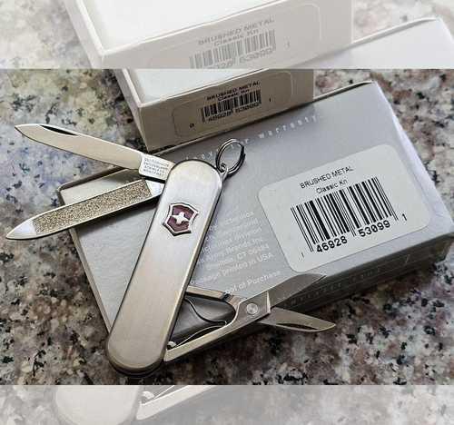 Victorinox Classic Brushed etal