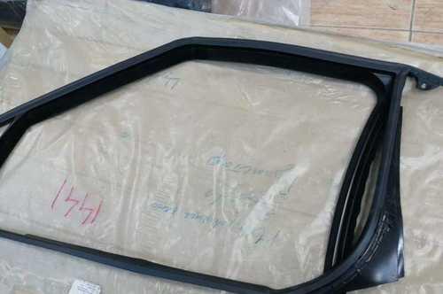 Направляющая стекла, бархотка Skoda Roomster