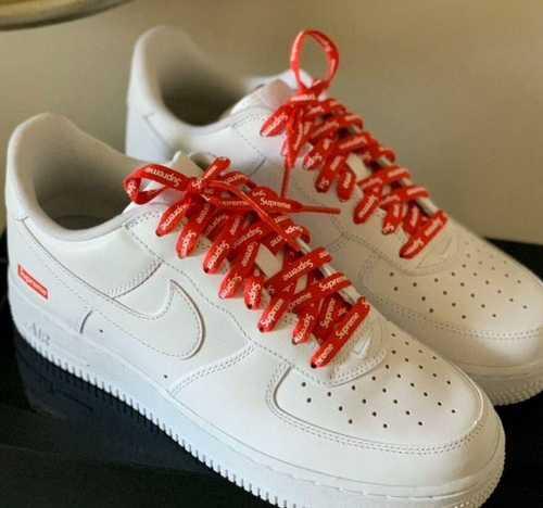 Nike Air Force 1 Low Supreme