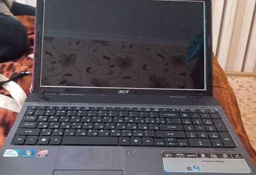 15.6" Acer Aspire 5738ZG, 250 ГБ, Pentium T4400, RAM 3 ГБ, ATI Mobility Radeon HD 4570 0.5 ГБ