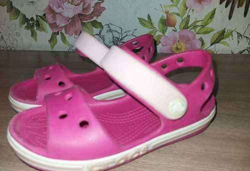 Сандали crocs c8