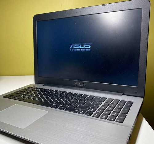 Asus X555LF (i5-5200/8Gb/GT930/128Gbssd)