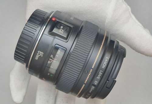Canon EF 85mm f/1.8 USM Кенон 85мм 85