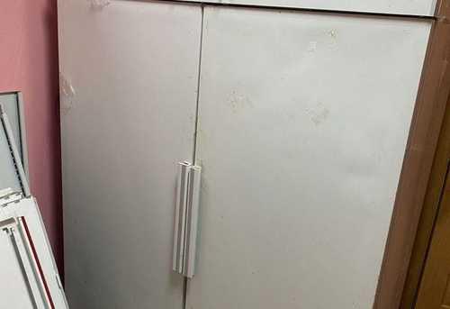 Продаётся производственный холодильник