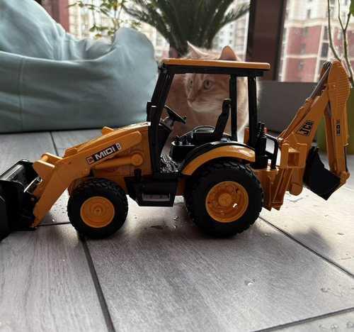 Экскаватор игрушка JCB