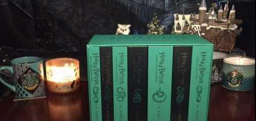 Harry Potter Slytherin house edition box