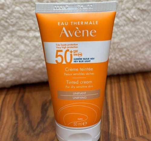 Солнцезащитный крем spf 50 avene