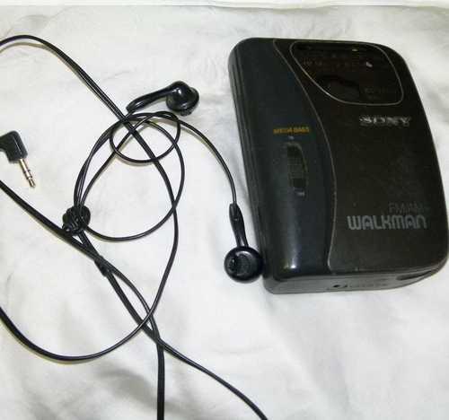 Кассетный плеер sony Walkman WM-FX153