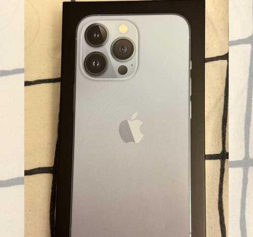 Коробка iPhone 13 pro