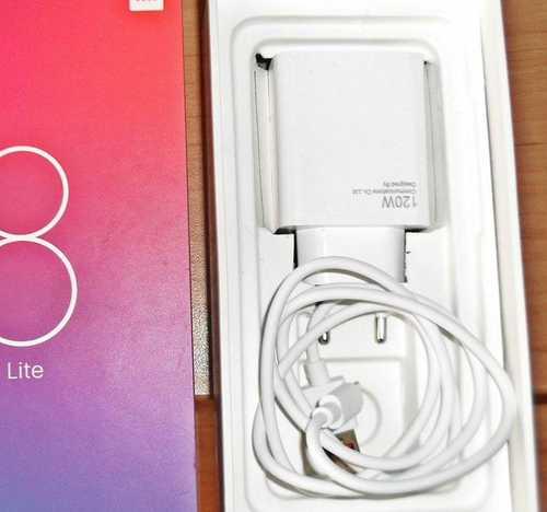 Xiaomi Mi 8 Lite, 4/64 ГБ
