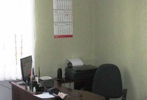 Стол офисный угловой с двумя тумбами