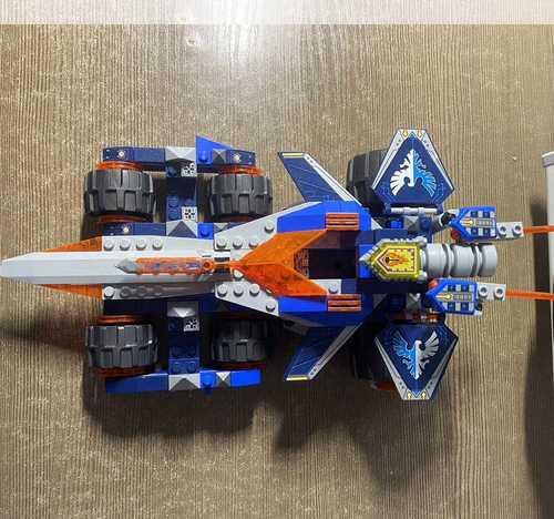 Lego nexo knights 70315