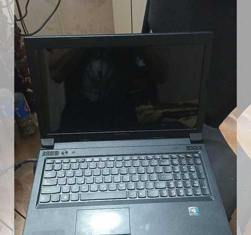 15.6" Lenovo G570, Core i5, RAM 2 ГБ, 500 ГБ, Radeon HD 7370M