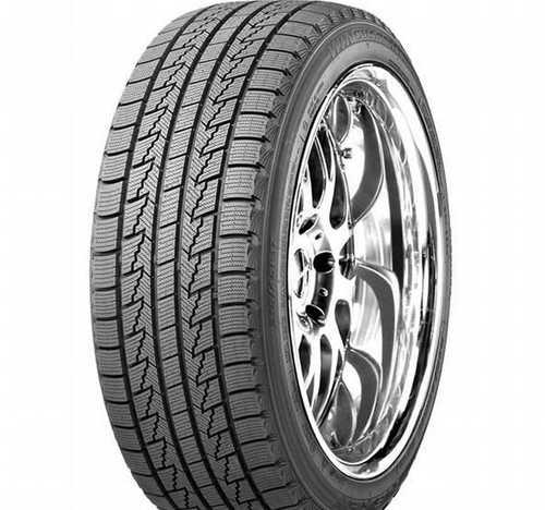 Roadstone Winguard Ice 215/60 R17 96Q