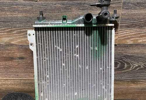 Радиатор охлаждения Hyundai Getz TB 2002-2011 г