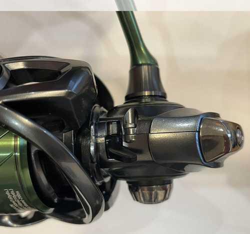 Daiwa 19 Caldia CS 4000-CXH