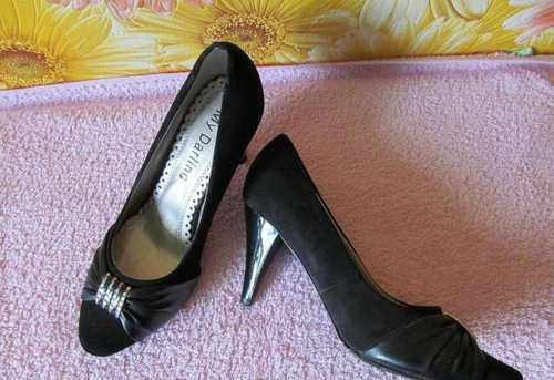 Туфли чёрные,элегантные