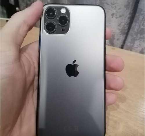 iPhone 11 Pro, 64 ГБ