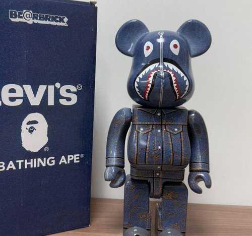 Новый Медведь Bearbrick 400% Levi's x Bape 28см