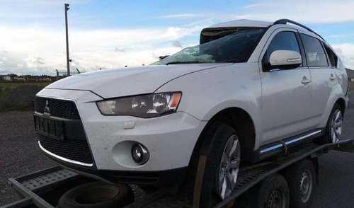 Mitsubishi Outlander II 2011 г на запчасти