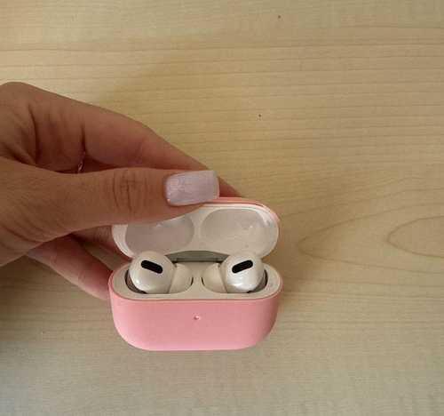 Беспроводные наушники apple airpods