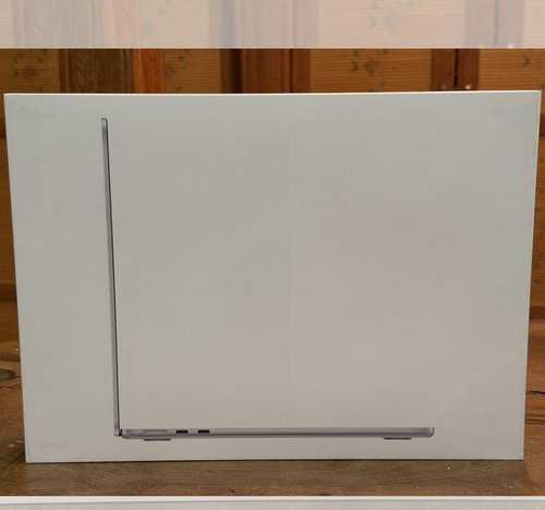 MacBook Air 13 (2025, M4), 256 ГБ, M4 (10-core), RAM 24 ГБ, GPU 10-core