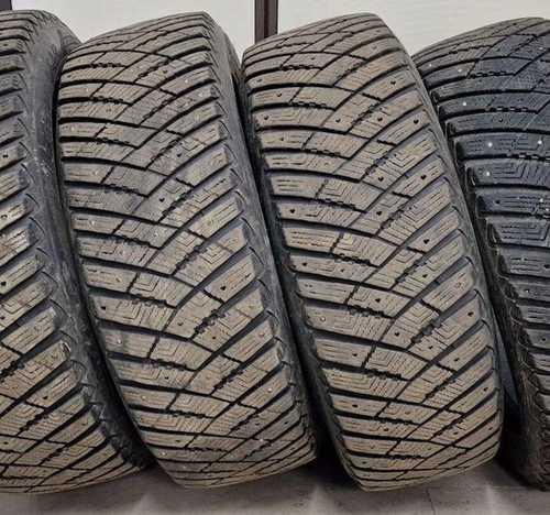 Goodyear Ultragrip Ice Arctic 235/55 R19 105T