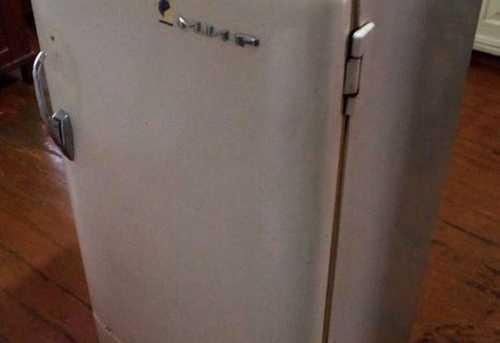 Холодильник мир СССР рабочий с паспортом
