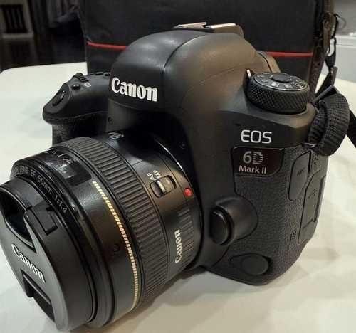 Фотоаппарат Canon EOS 6D Mark II