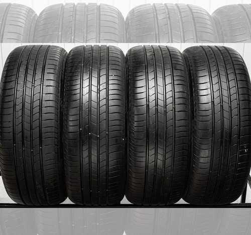 Kumho Ecsta HS51 215/55 R17 94