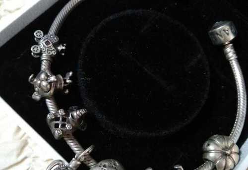 Браслет серебряный Pandora с шармами