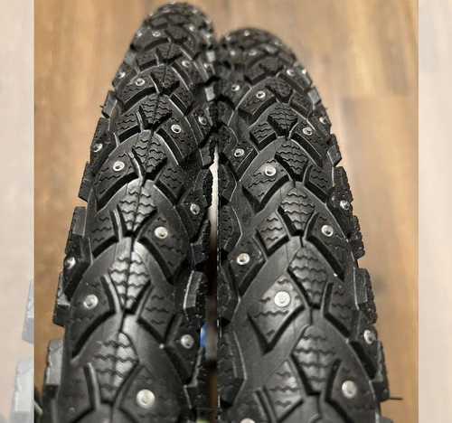 Schwalbe Marathon Winter Plus 26x1,75