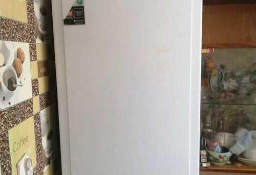 Холодильник бу 7500