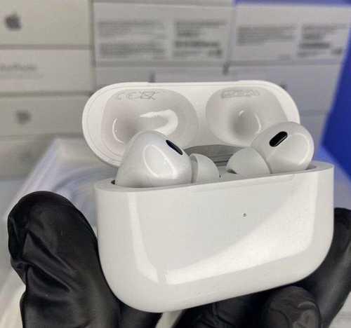 AirPods Pro 2: звук и защита   чехол