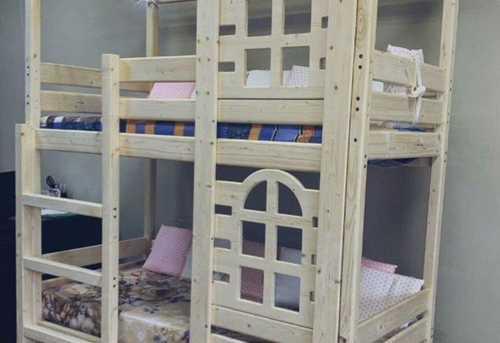 Двухъярусная кровать домик с окошками